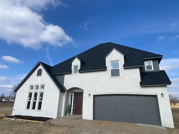 Heritage – Rustic Black – Dun-Rite Roofing, Inc.